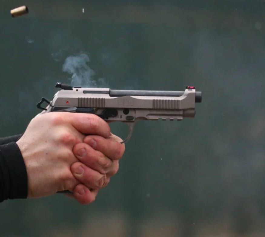 Best Red Dot For Beretta 92X - Reddots Mag